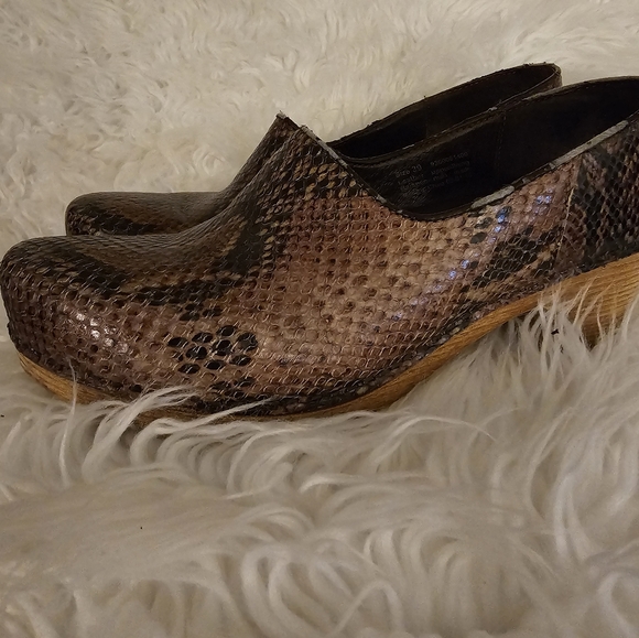Dansko | Shoes | Dansko Professional Clogs Brown Snakeskin 2 4 Heel Size 39 Euro 85 Us | Poshmark